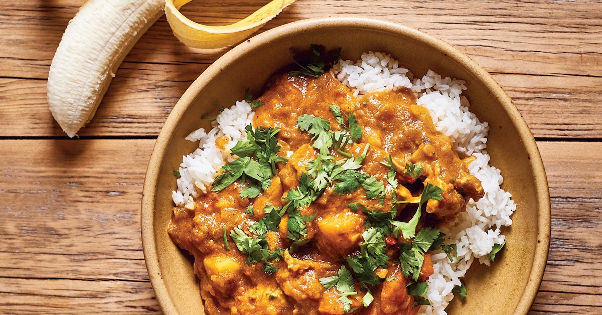 Digaag Qumbe: Chicken Stew With Yogurt and Coconut | TASTE